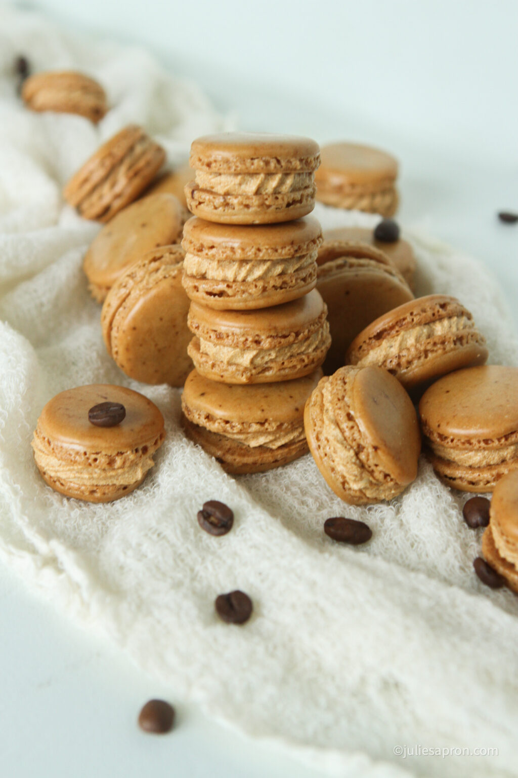 COFFEE MACARONS WITH DULCE DE LECHE CREAM - Julies Apron